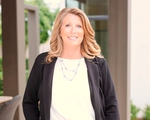 Lisa Gould